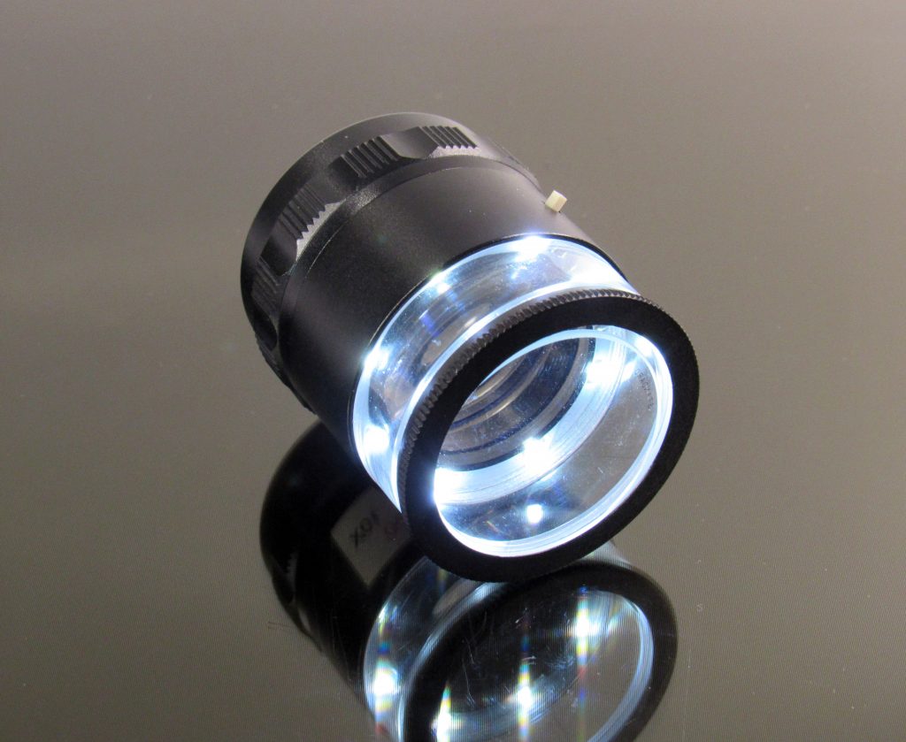 10X White LED Lighted Loupe – Ihara US LLC