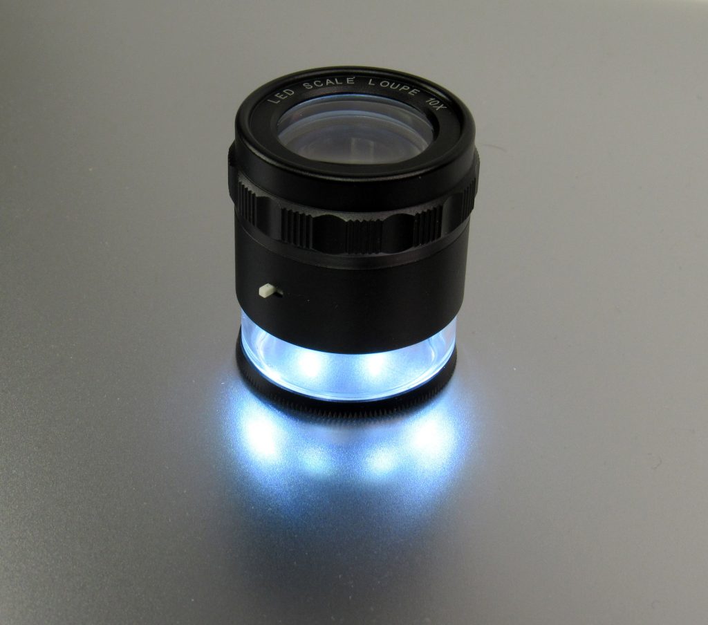 10X White LED Lighted Loupe – Ihara US LLC