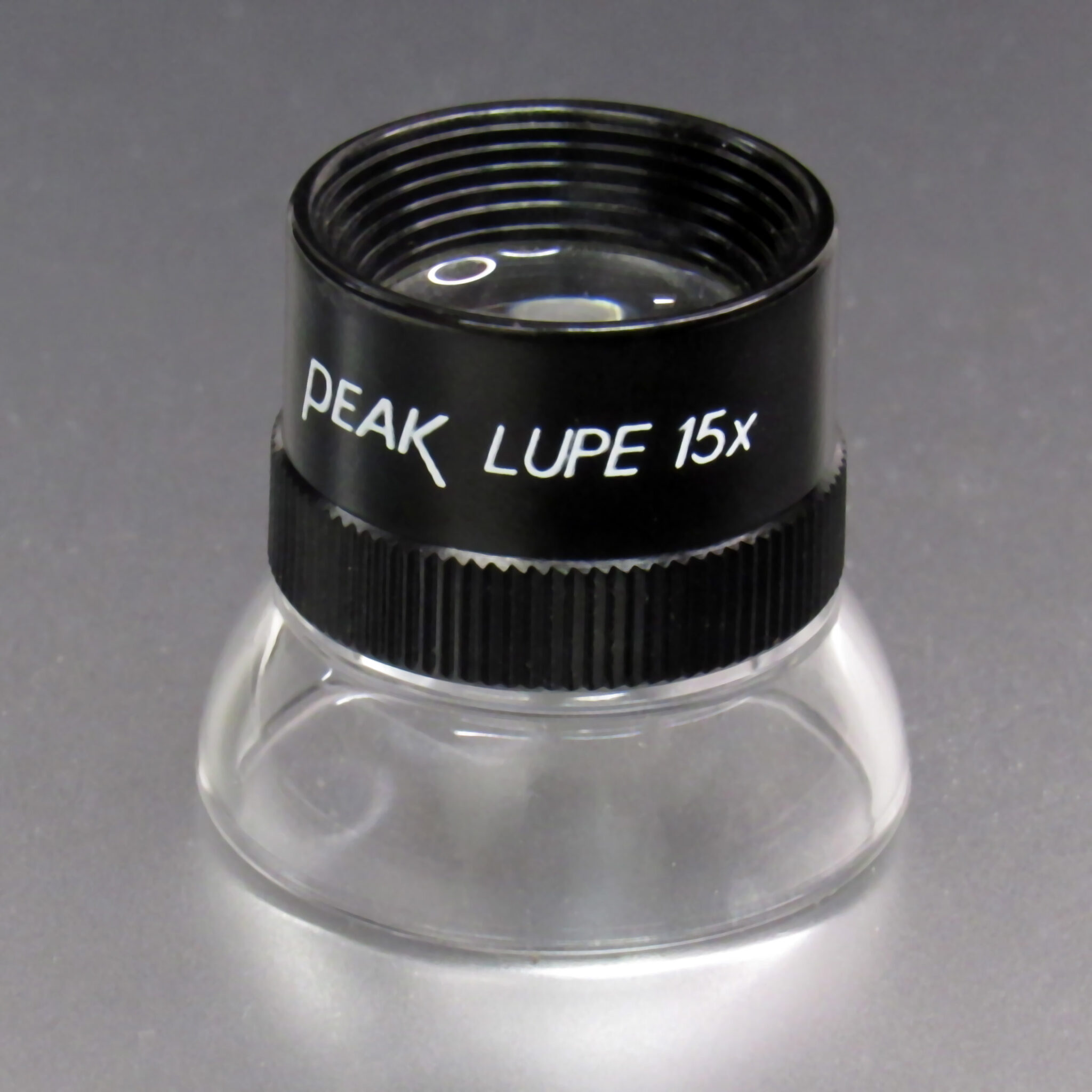 Peak #1962 15X Loupe – Ihara US LLC