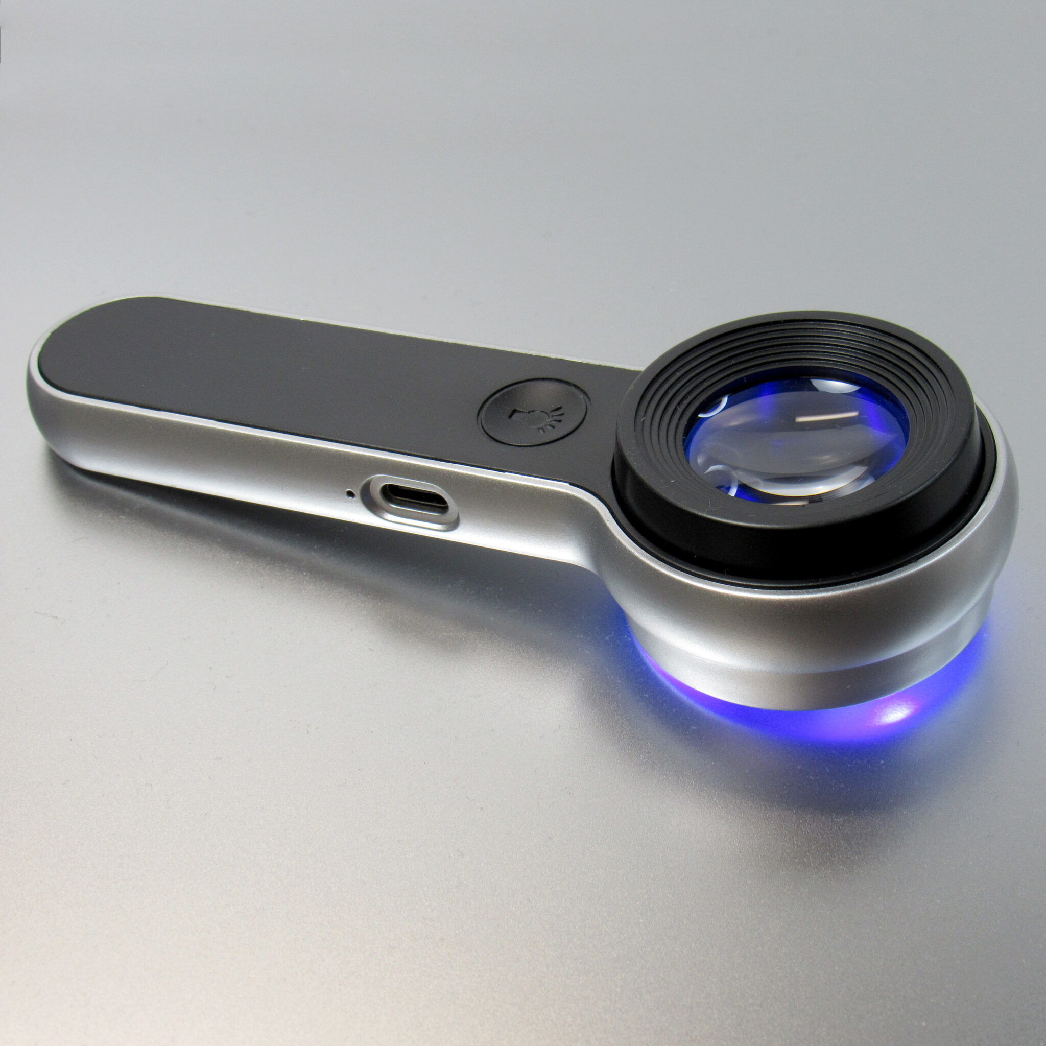 10X White/UV LED Lighted Handheld USB Rechargeable Magnifier – Ihara US LLC